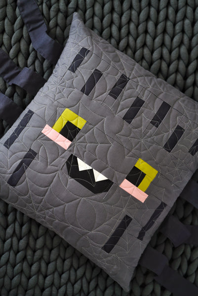 PDF Spooky Squad Pillow Pattern – Pen and Paper Patterns