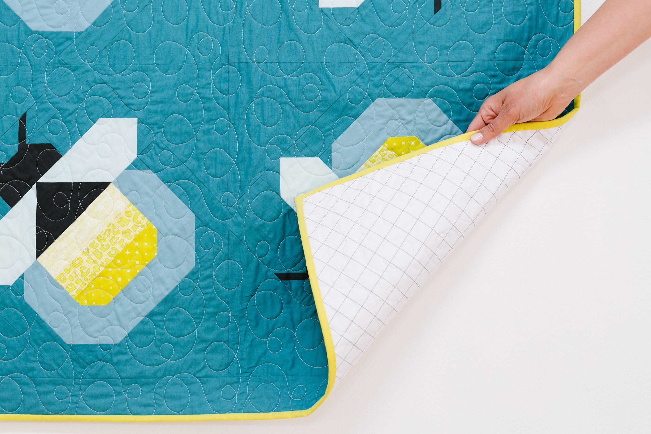 PRINTED Firefly Quilt Pattern – Pen and Paper Patterns