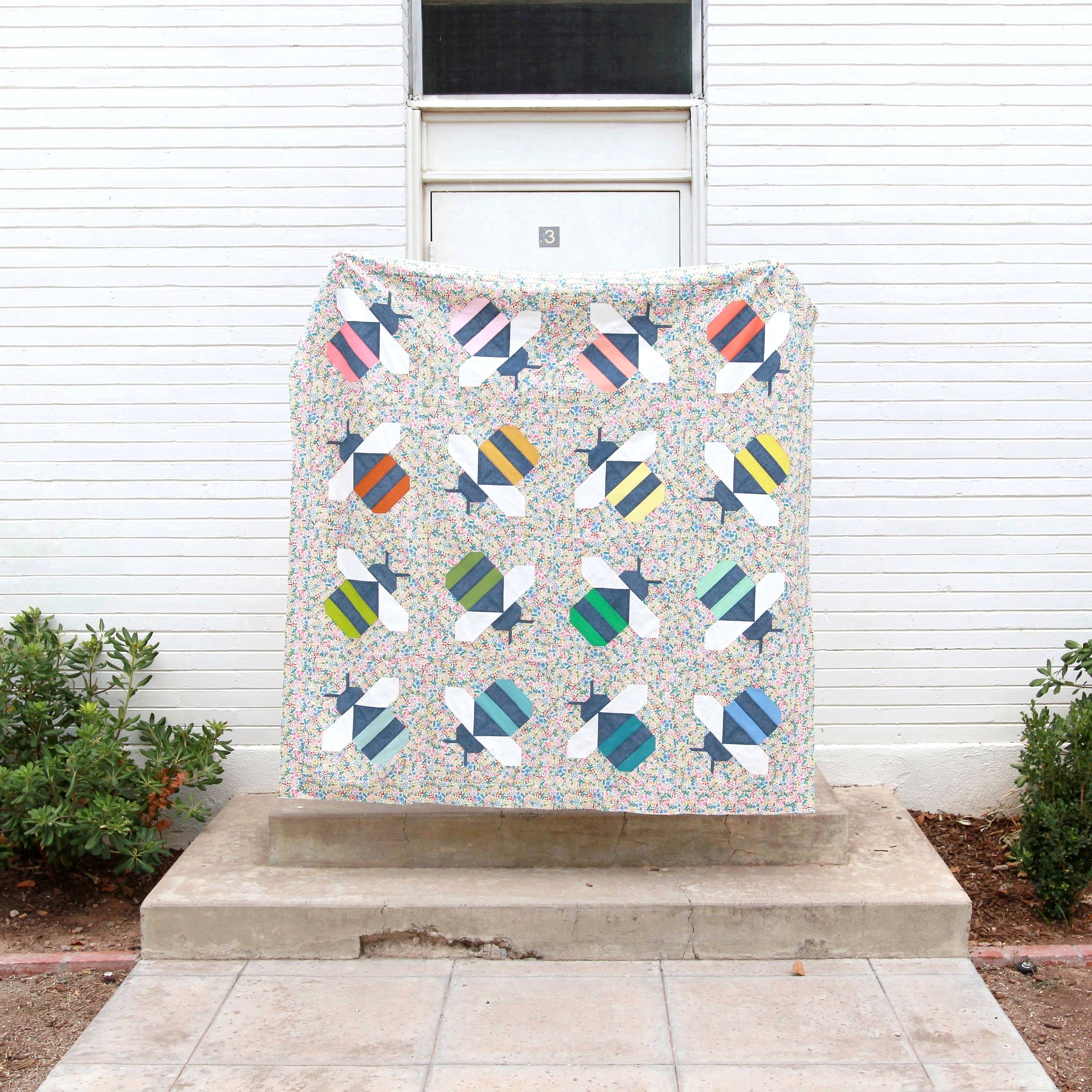 PDF Firefly Quilt Pattern – Pen and Paper Patterns